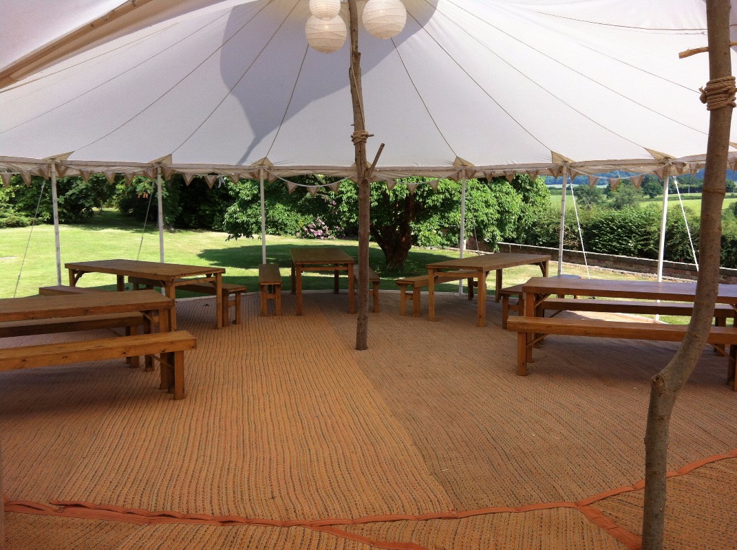 Open sides | Gallery | Tents 4 Elements